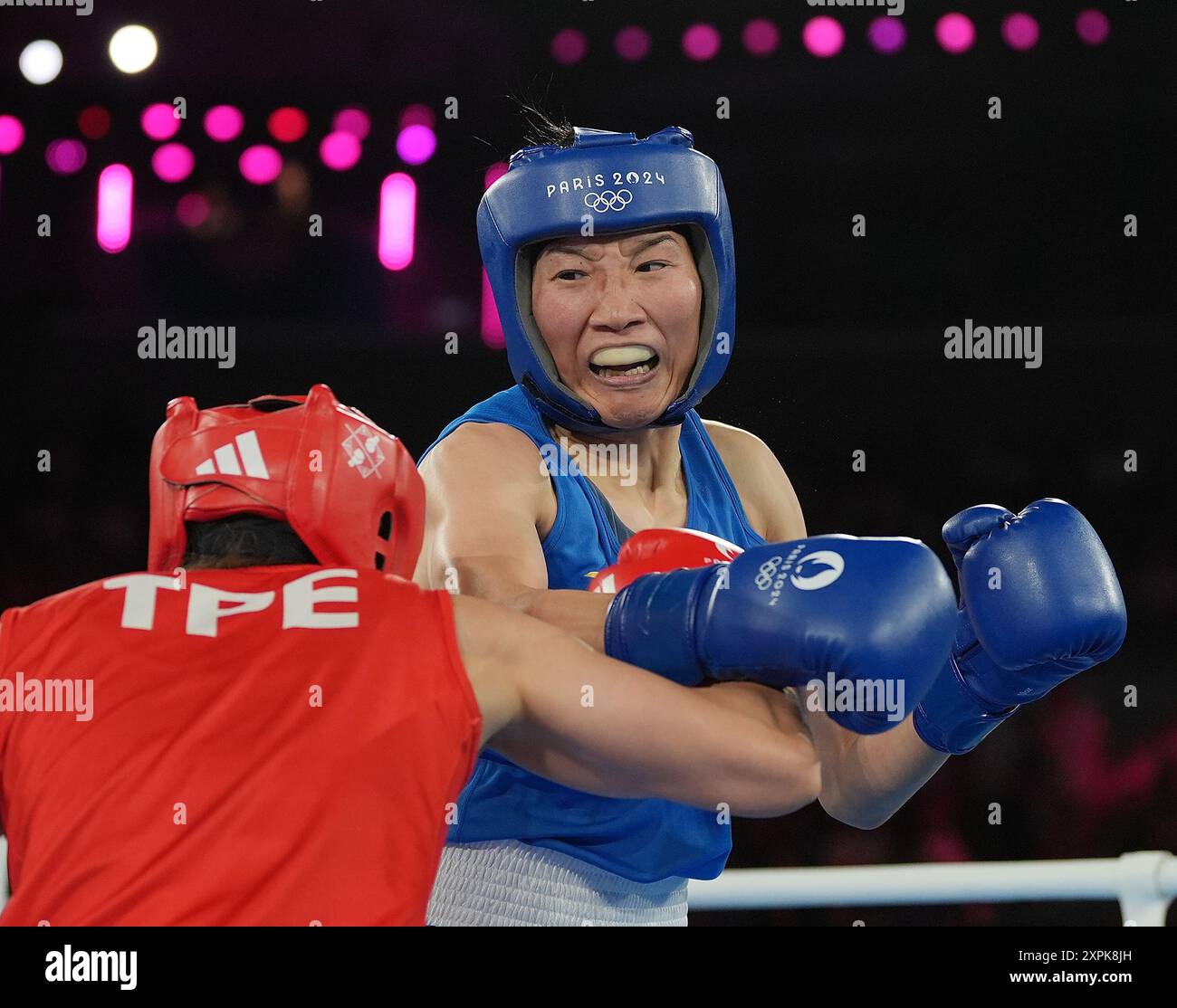 Paris, France. 6th Aug, 2024. Yang Liu (R) of China competes with Chen ...