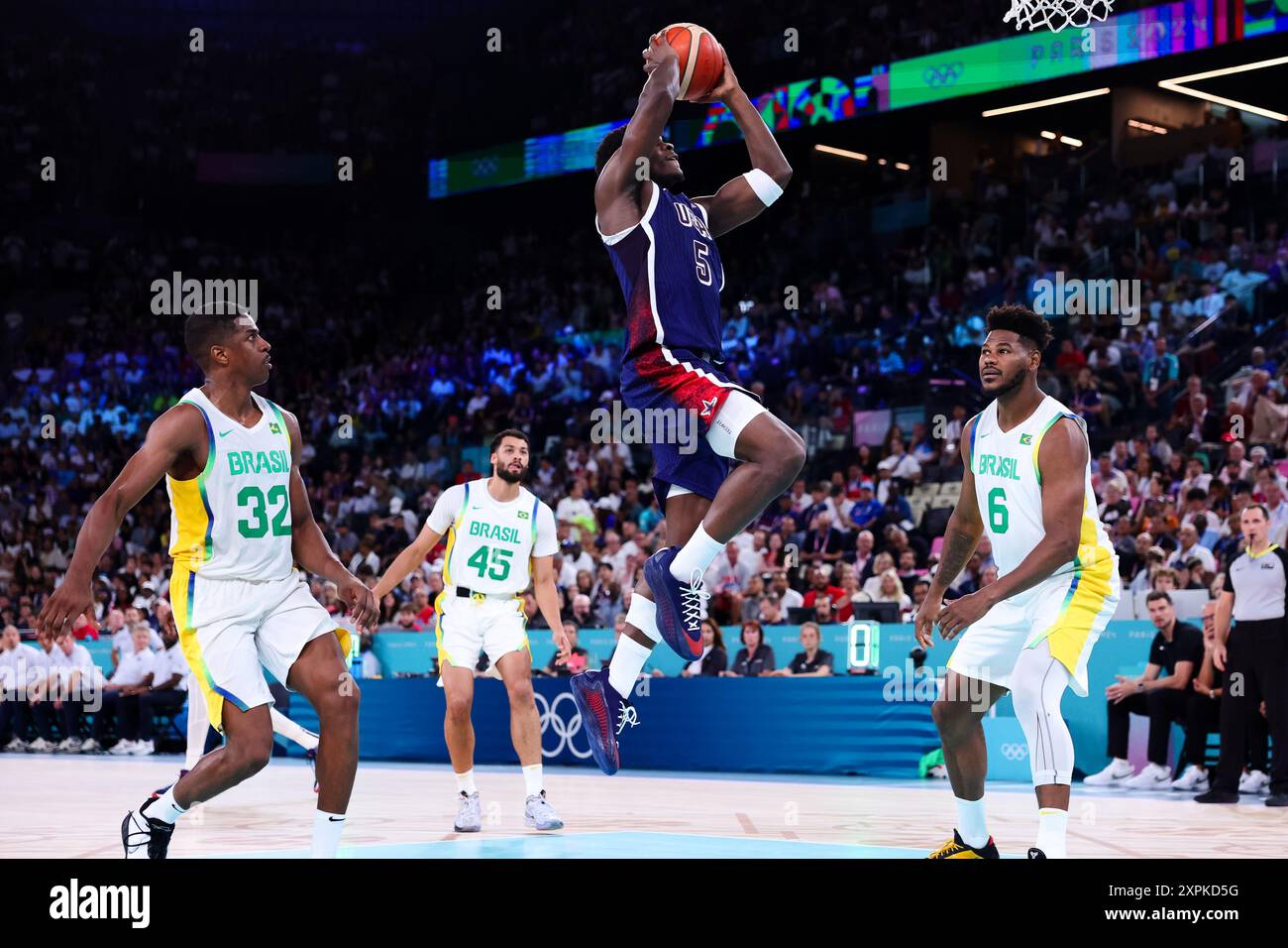 Paris, France, 6 August, 2024. Anthony Edwards (5) of Team United ...