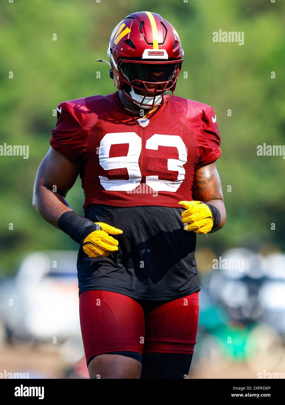 Washington Commanders defensive tackle Jonathan Allen (93) during ...