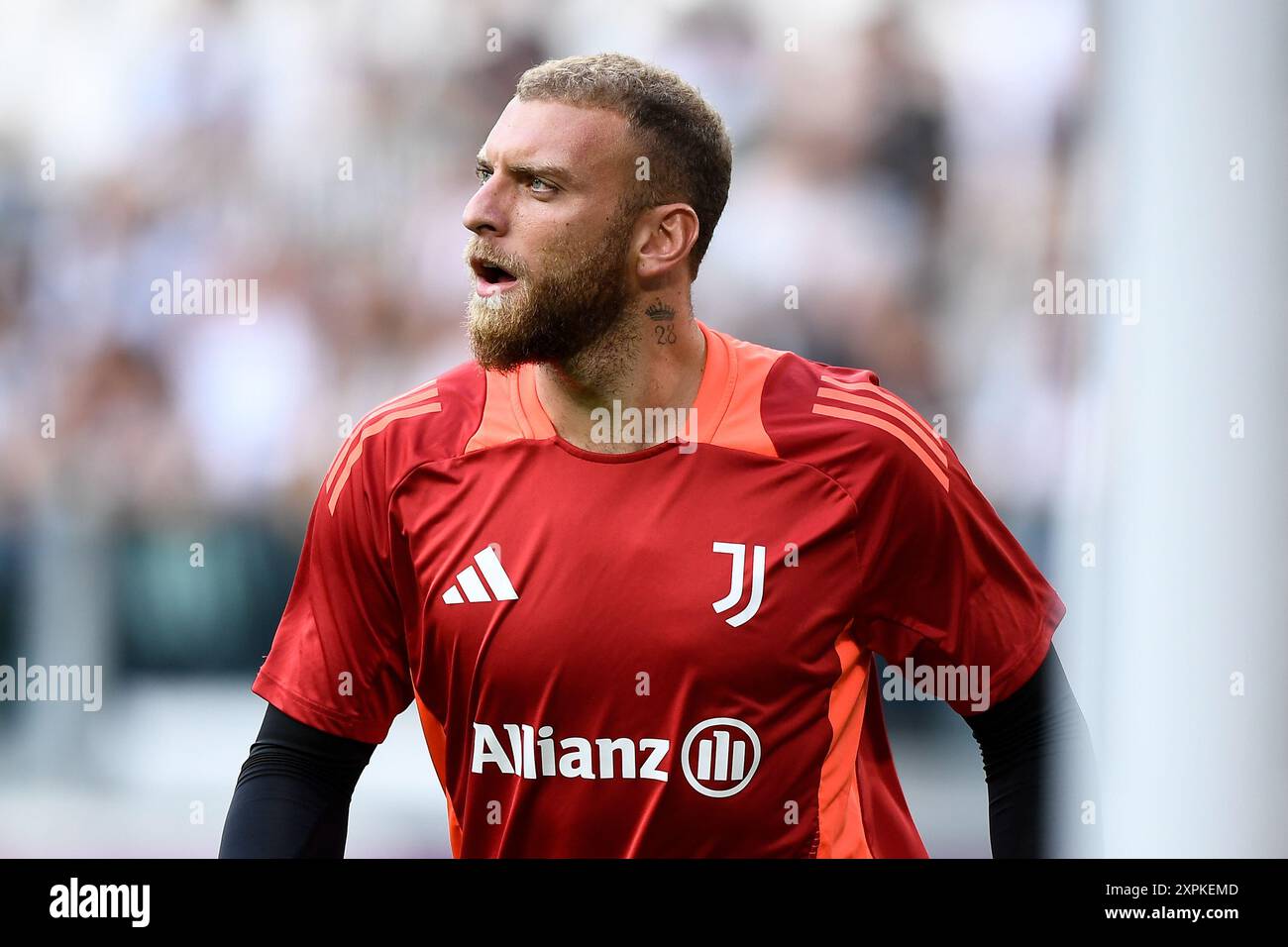 Goalkeeper Michele Di Gregorio of Juventus during the Pre-season ...