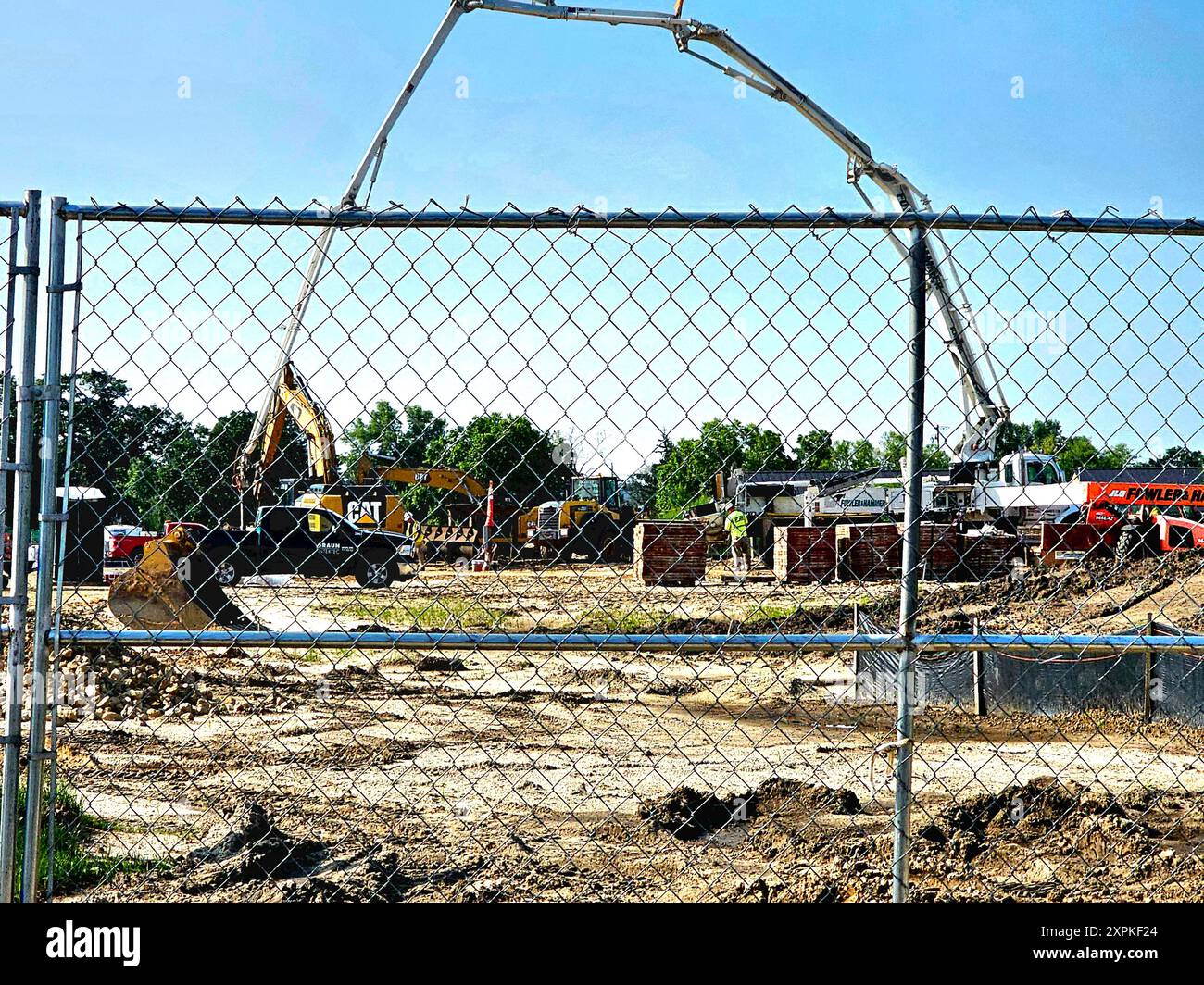 Brigade headquarters construction hi-res stock photography and images ...
