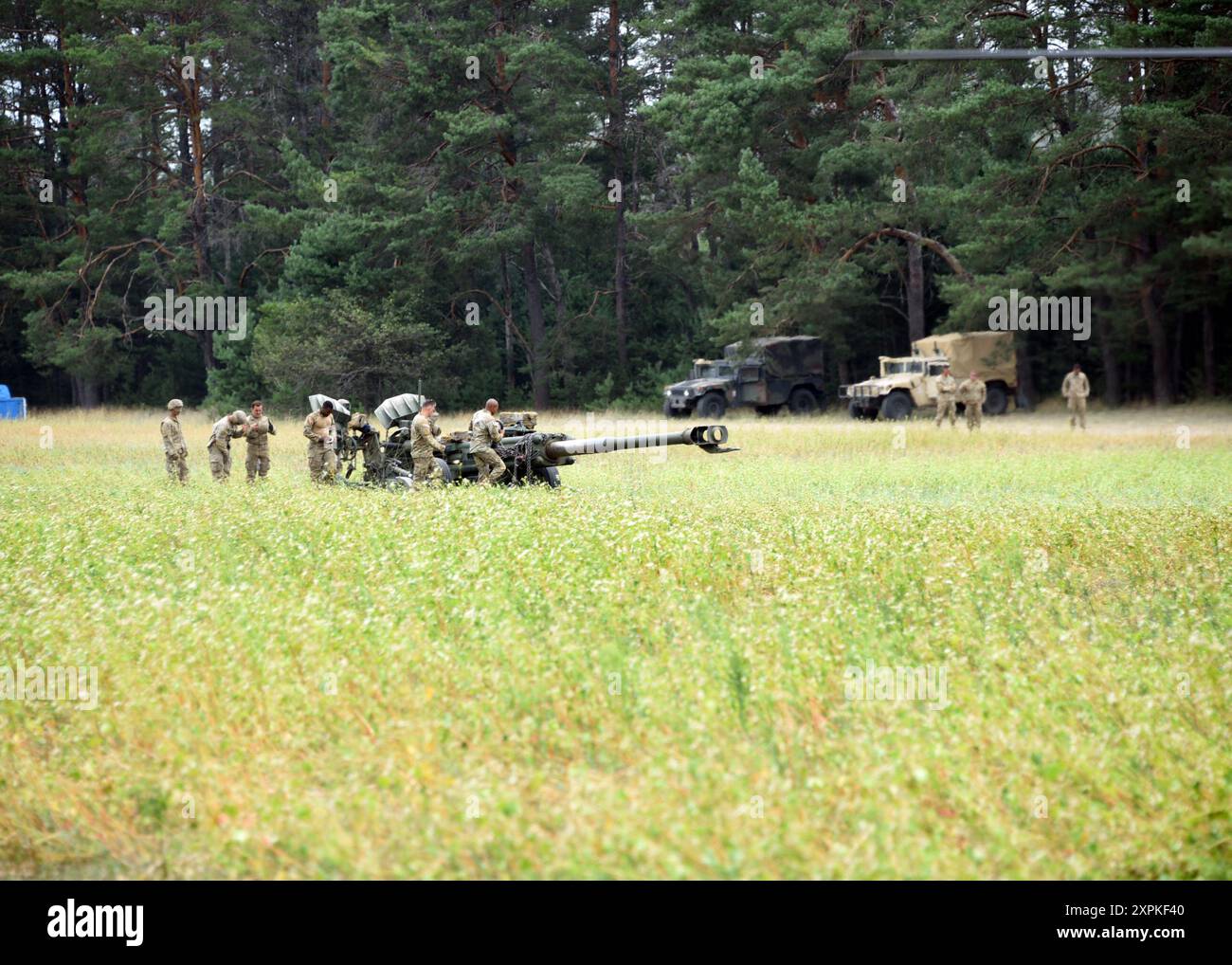 Michigan National Guard Soldiers, Charlie Battery, 1-119 Field ...