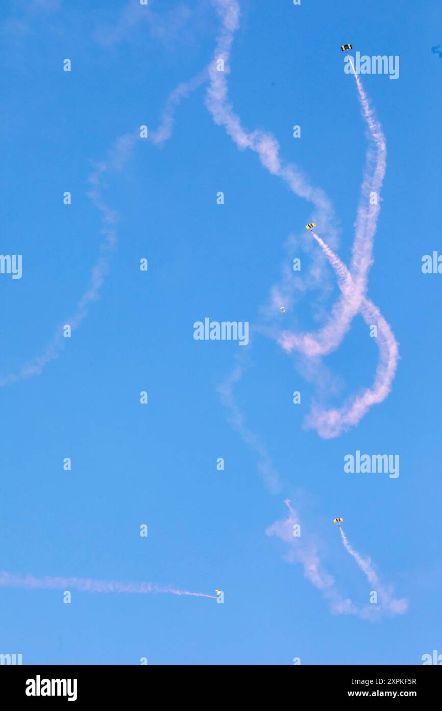 Members of the U.S. Army Parachute Team, the Golden Knights perform a ...