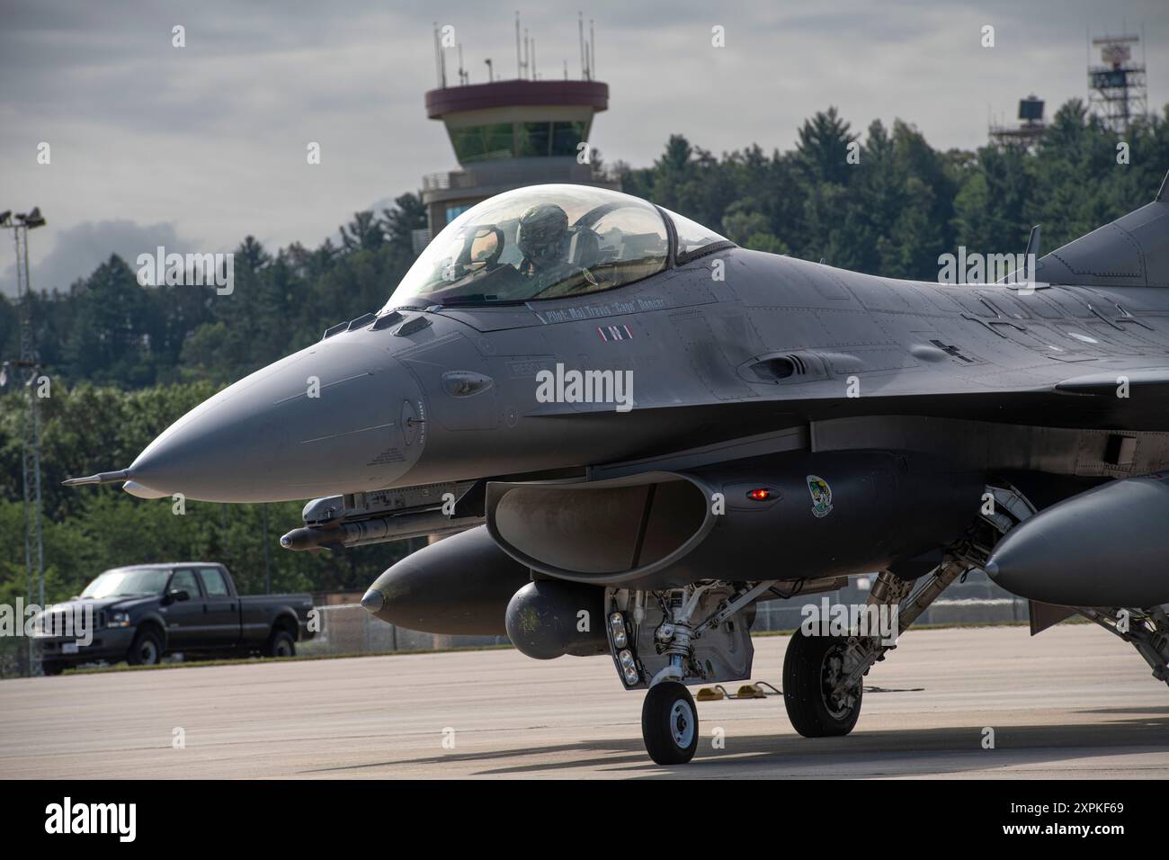 An F-16 Fighting Falcon, assigned to the Ohio National Guard’s 180th ...