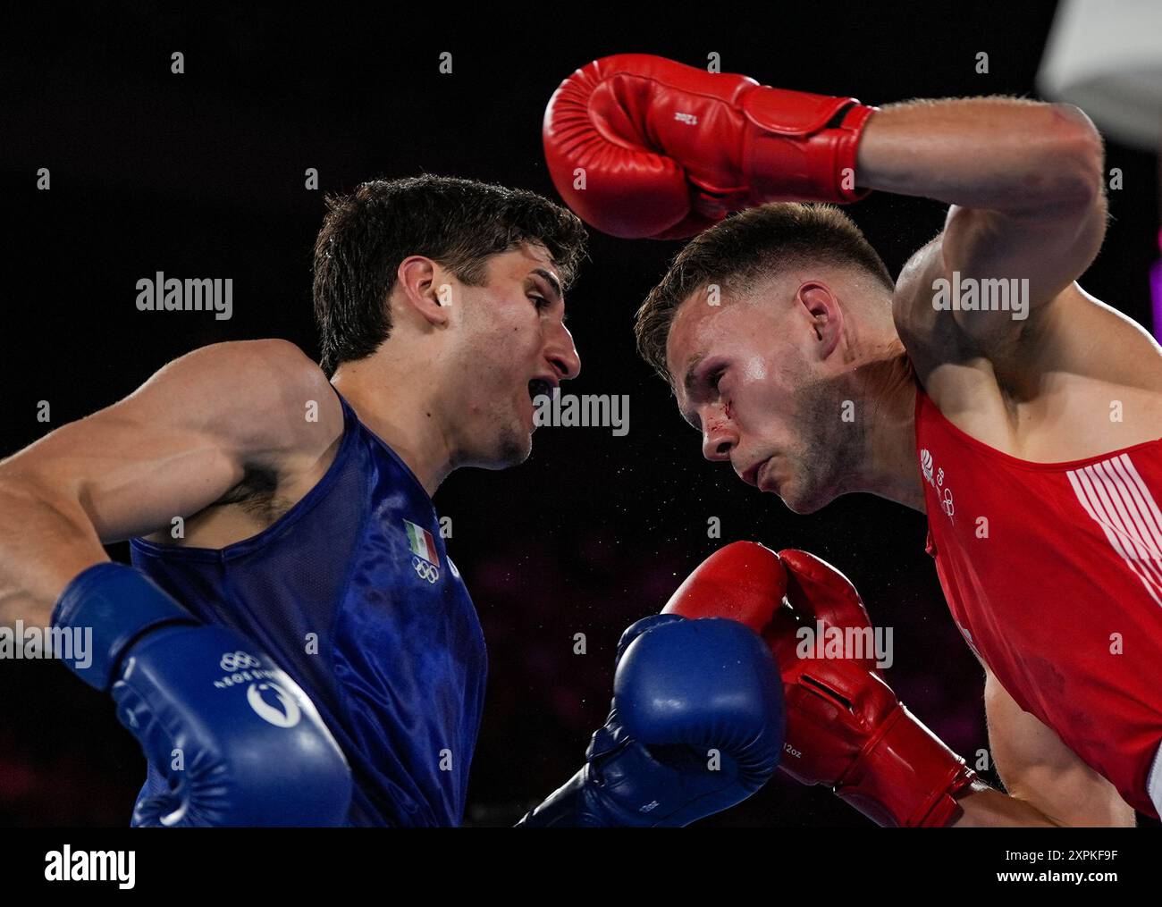 Paris, France. 6th Aug, 2024. Marco Alonso Verde Alvarez (in blue) of ...