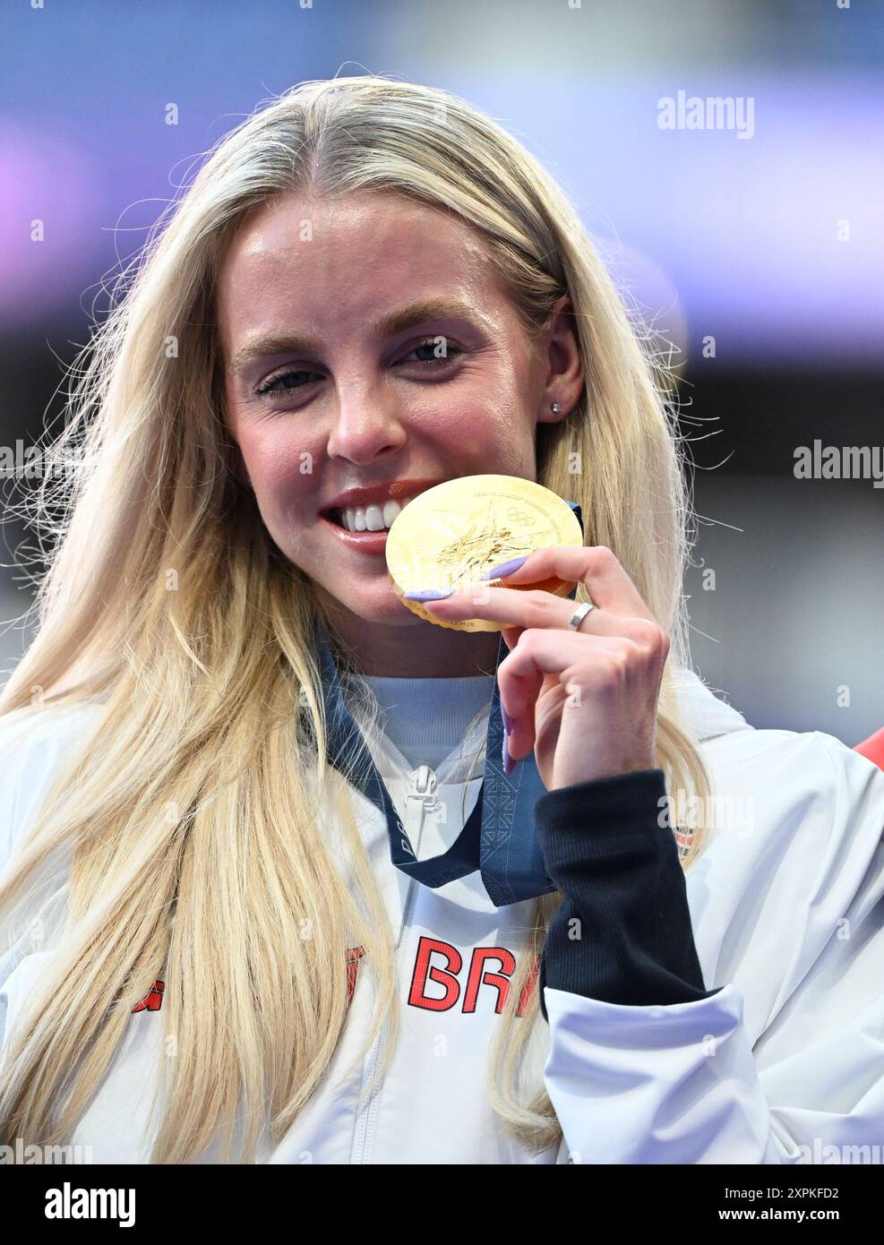 Keely hodgkinson paris hi-res stock photography and images - Alamy