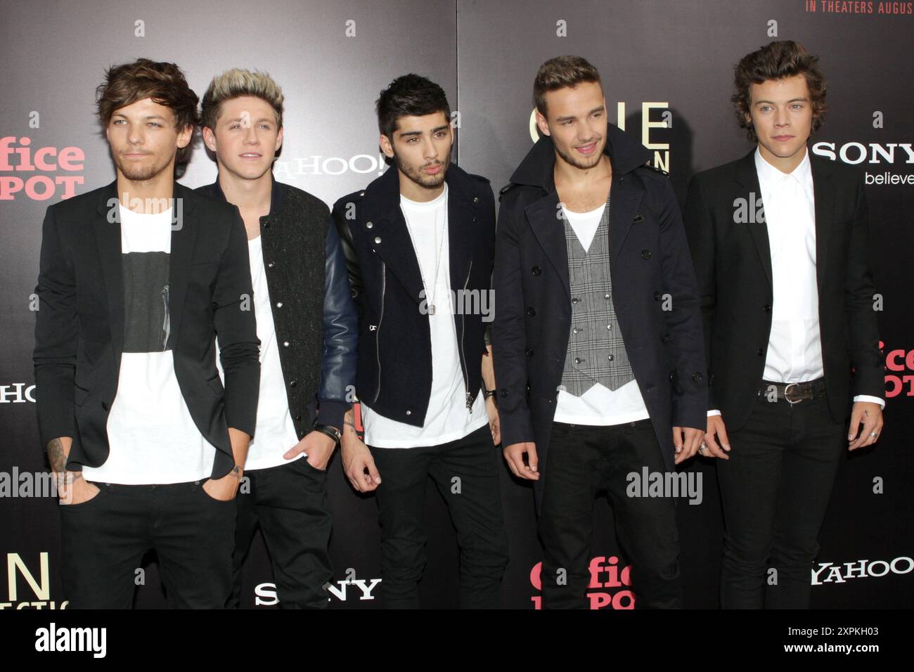 Louis Tomlinson, Niall Horan, Zayn Malik, Liam Payne and Harry Styles of One Direction attend ...