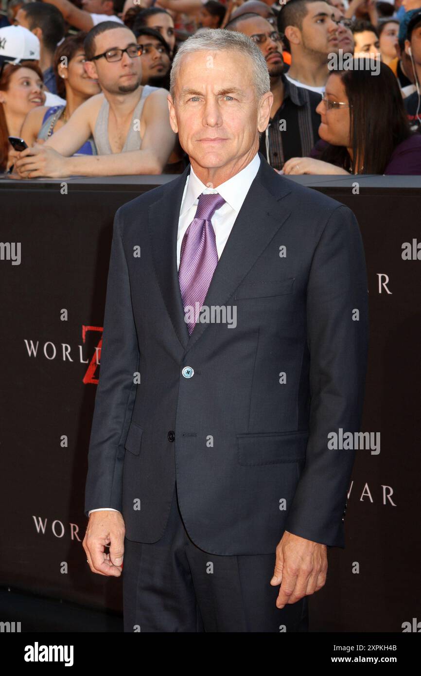 David Andrews attends the premiere of 'World War Z' in Times Square in ...