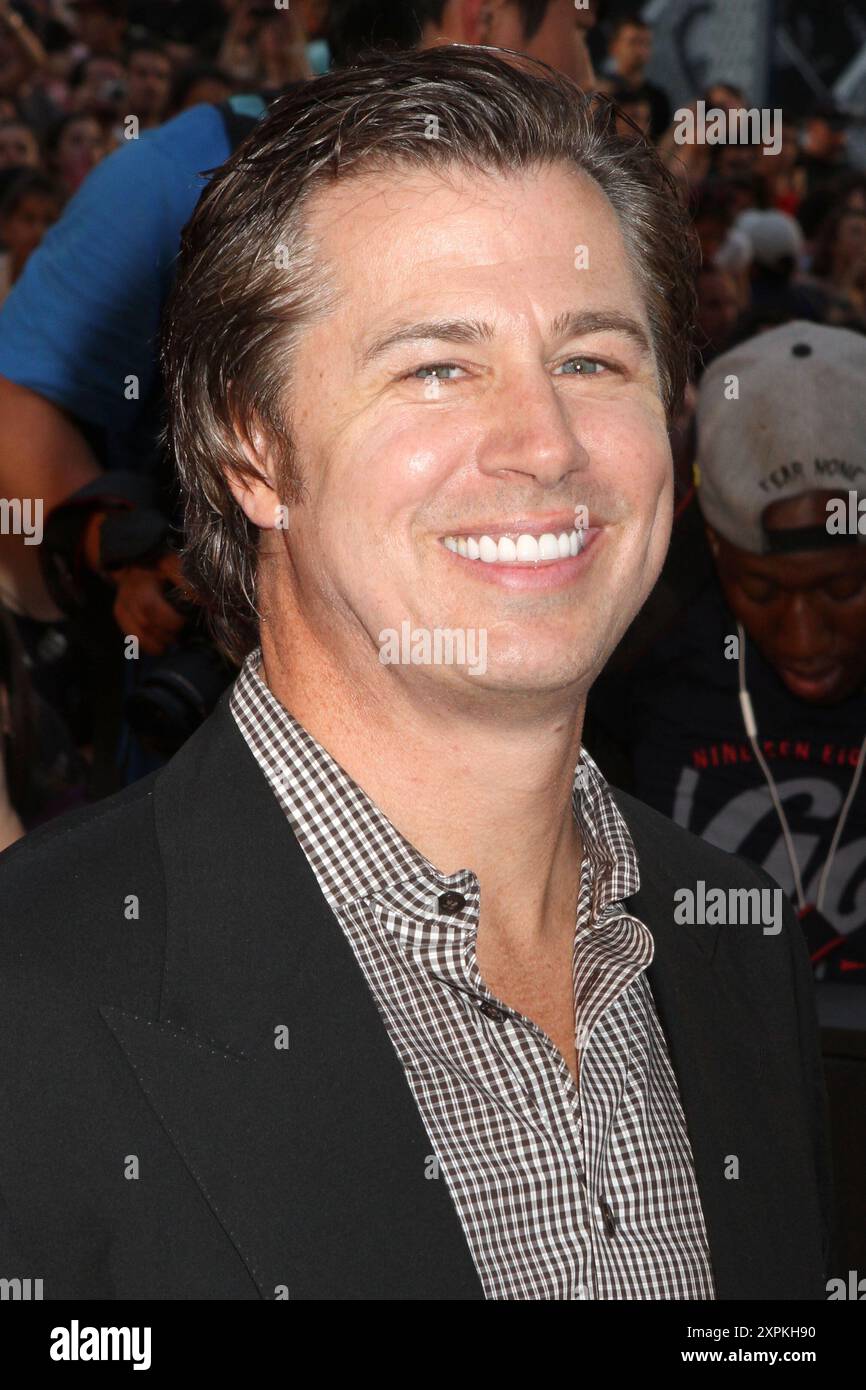 Dough Pitt attends the premiere of 'World War Z' in Times Square in New ...