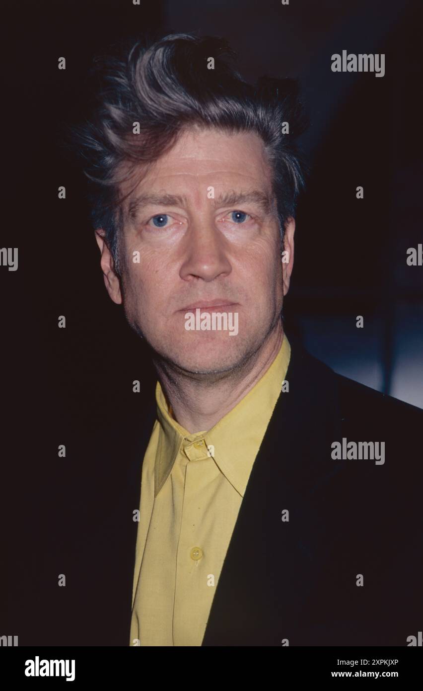 David Lynch at signing of "Lost Highway" screenplay at The Museum of ...