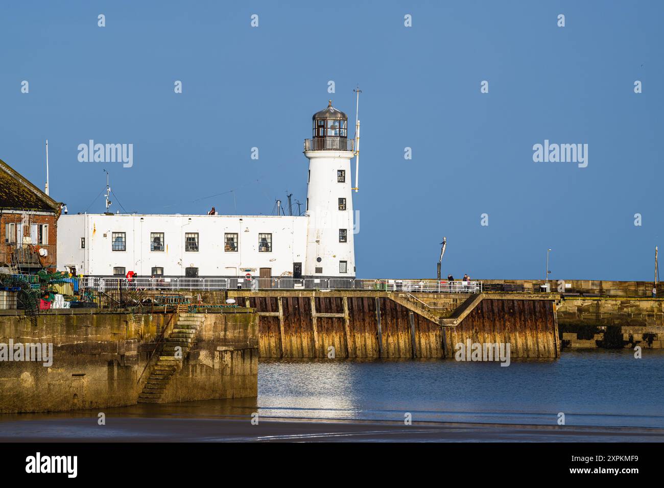 Scarborough Lighthouse and Harbour, Vincent Pier, Scarborough, North ...