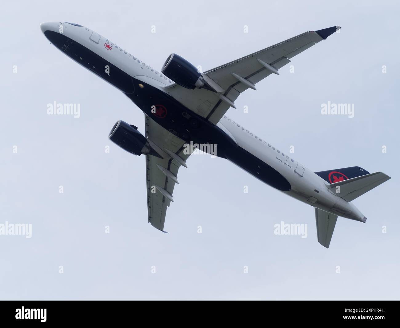Air Canada, Airbus A220-300 taking off from the Montréal-Pierre Elliott ...