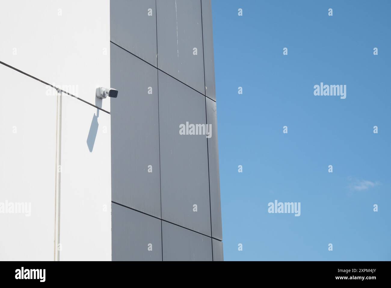 Aesthetic cctv installation hi-res stock photography and images - Alamy