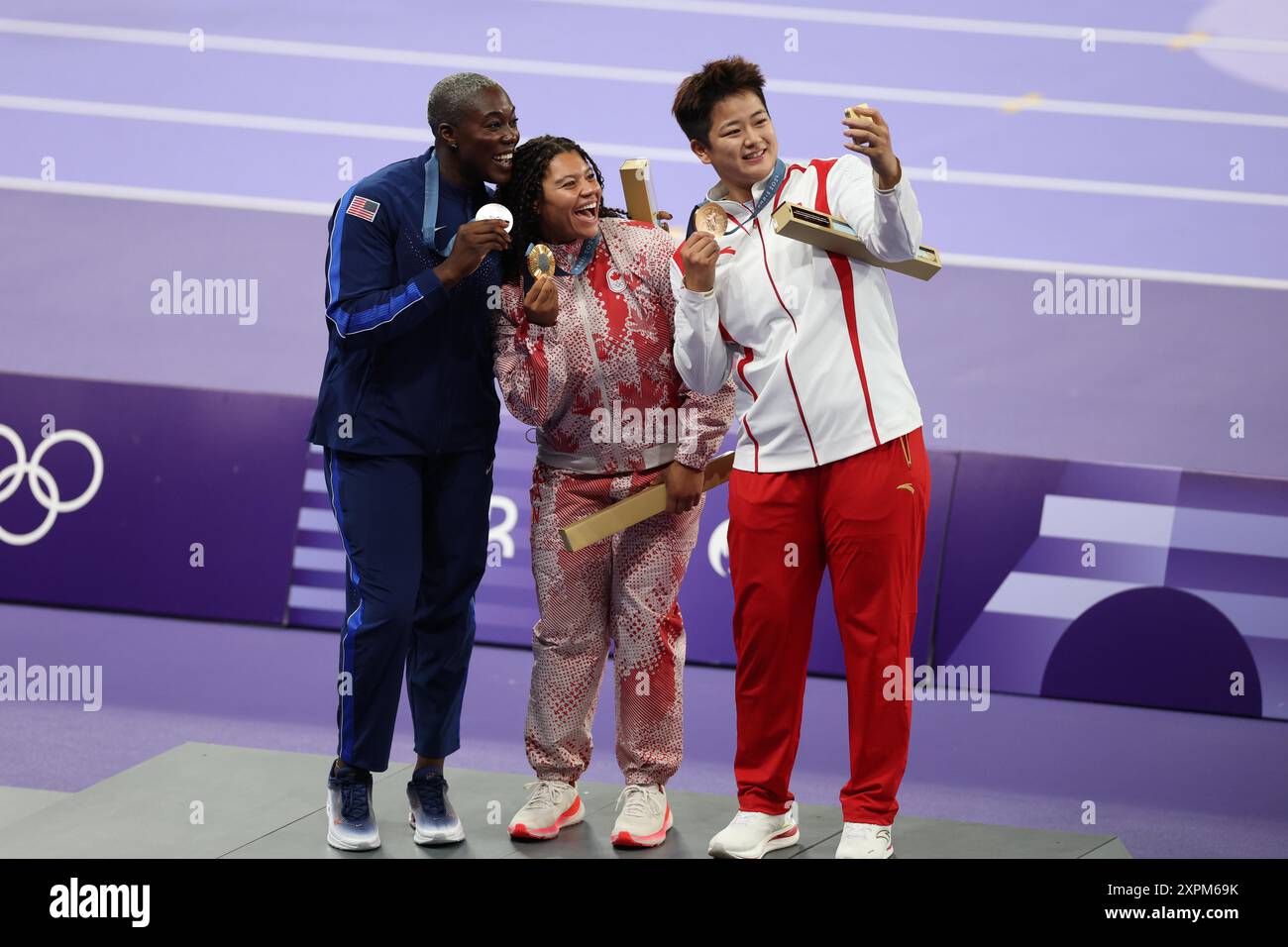 **CHINESE MAINLAND, HONG KONG, MACAU AND TAIWAN OUT** Chinese hammer ...