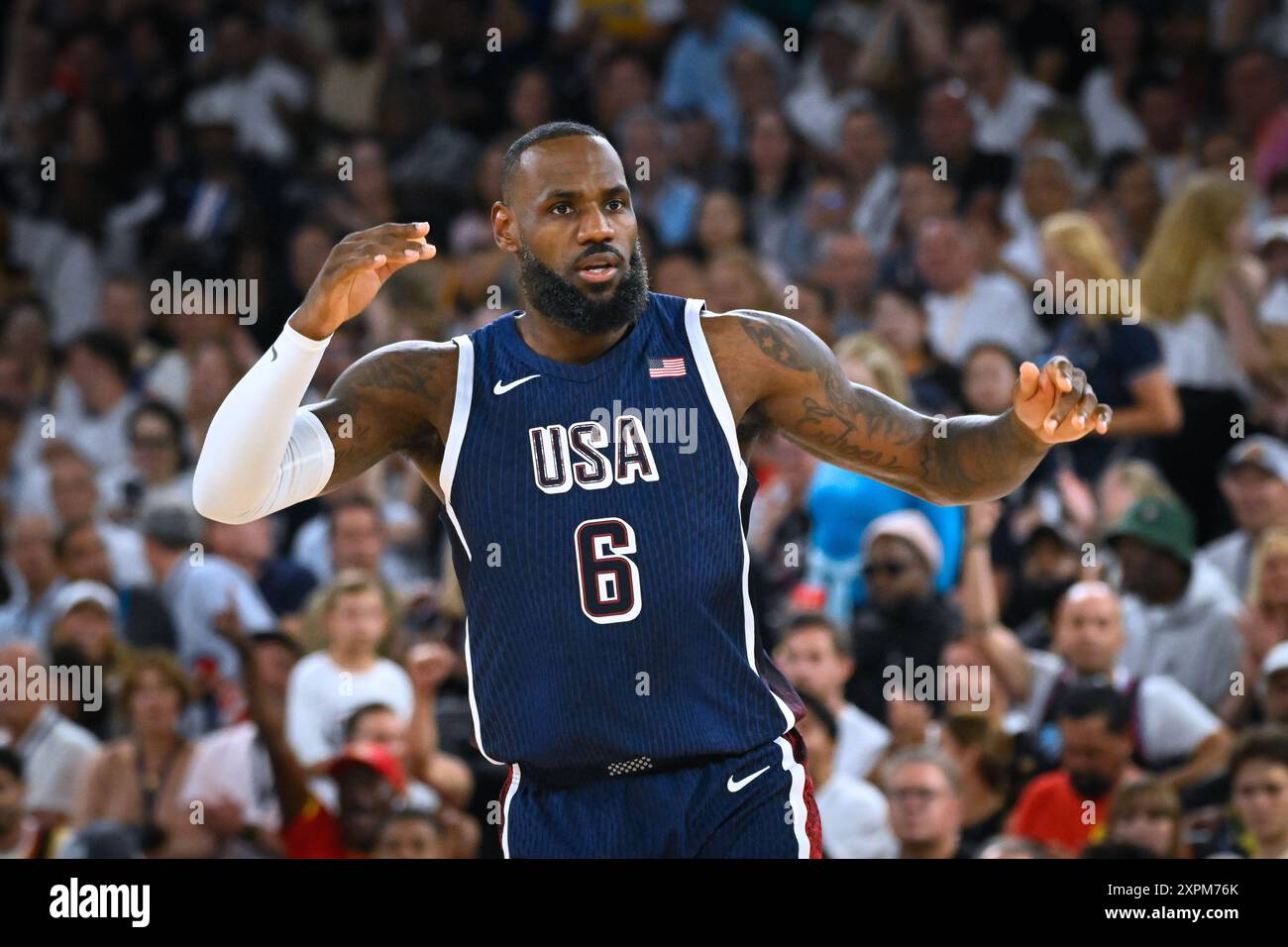 Lebron james usa olympics 2024 hi-res stock photography and images - Alamy