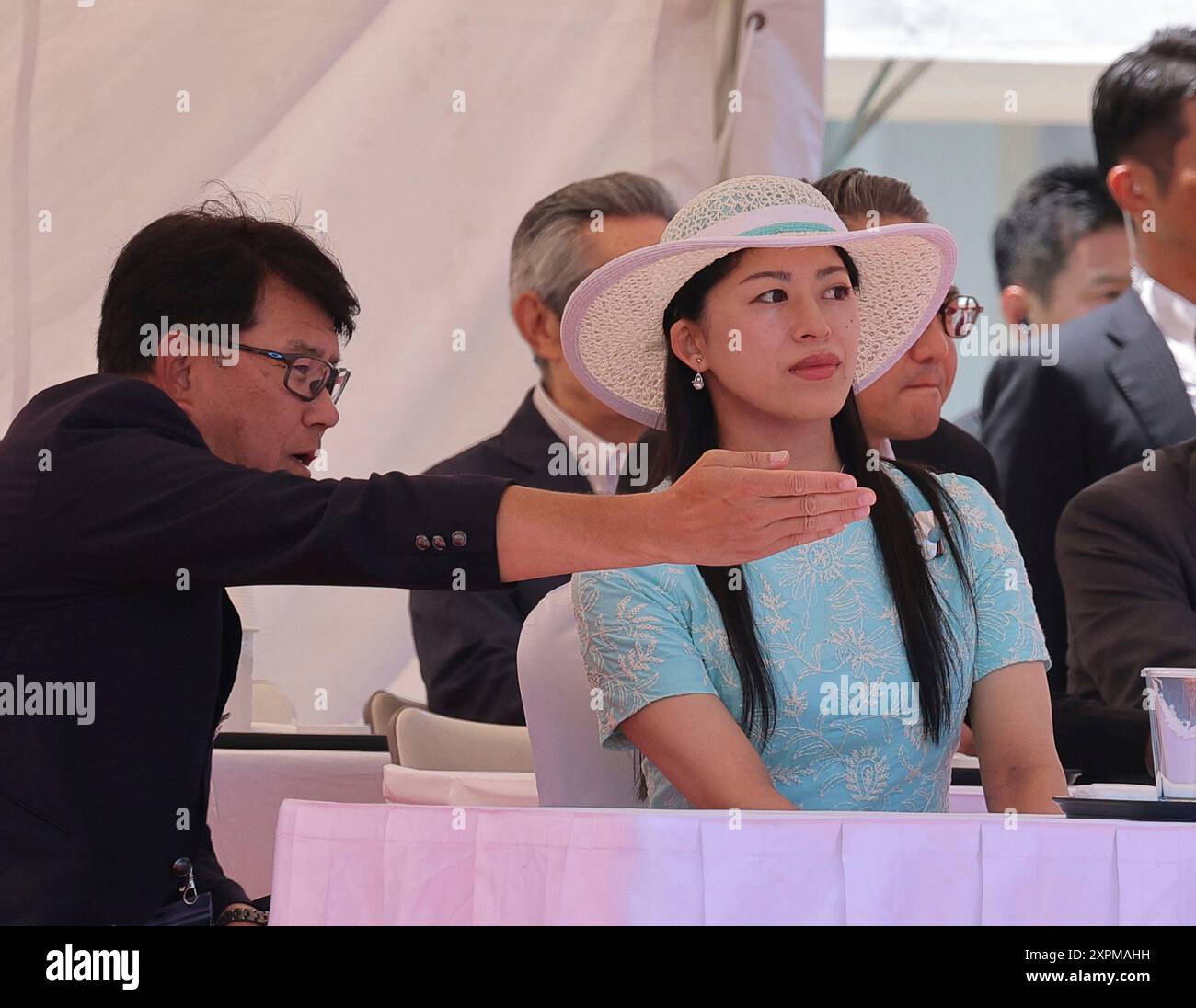 Japanese Princess Tsuguko of Takamado views high school archery ...