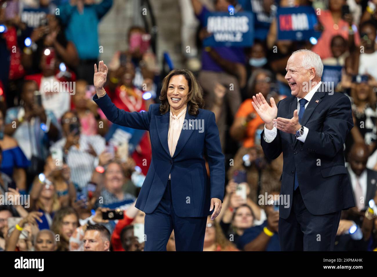 Vice President Kamala Harris and Governor of Minnesota Tim Walz enter ...