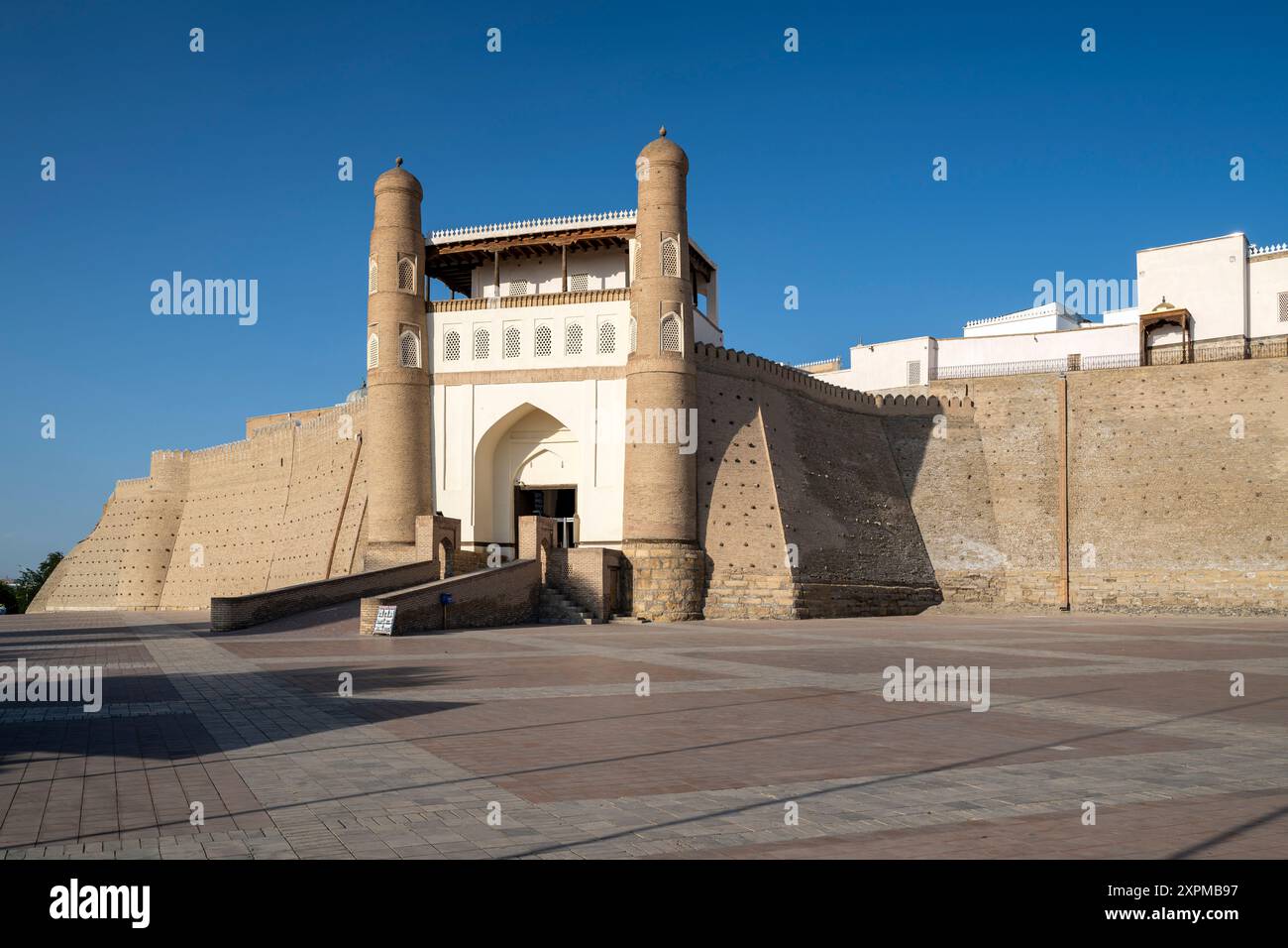 Historic architecture uzbekistan hi-res stock photography and images ...