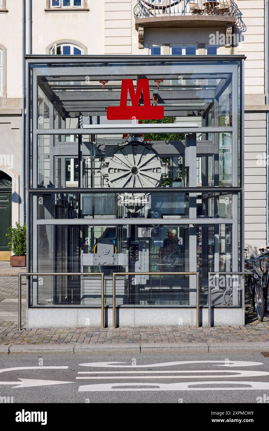 Østerport Metro Station, elevator; Copenhagen, Denmark Stock Photo - Alamy