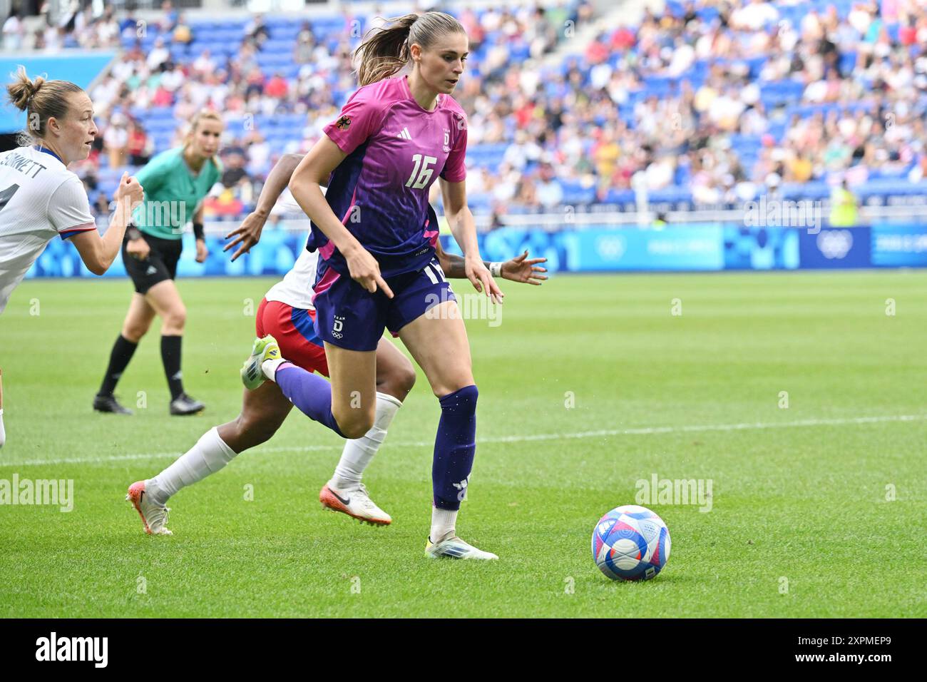 Jule Brand (Germany), Football, Women's Semi-final between United ...