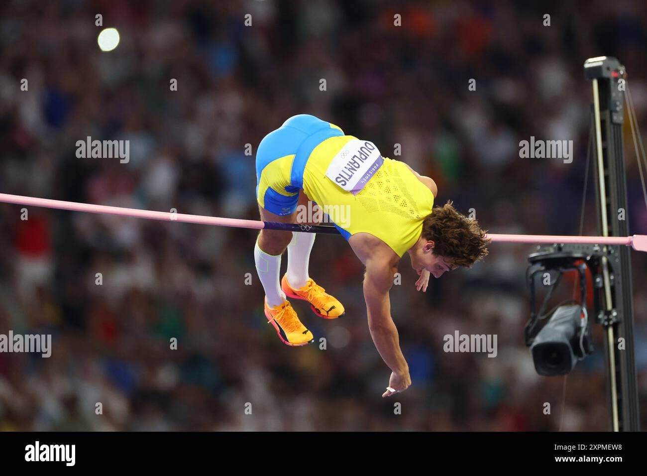 Olympic games paris duplantis hi-res stock photography and images - Alamy