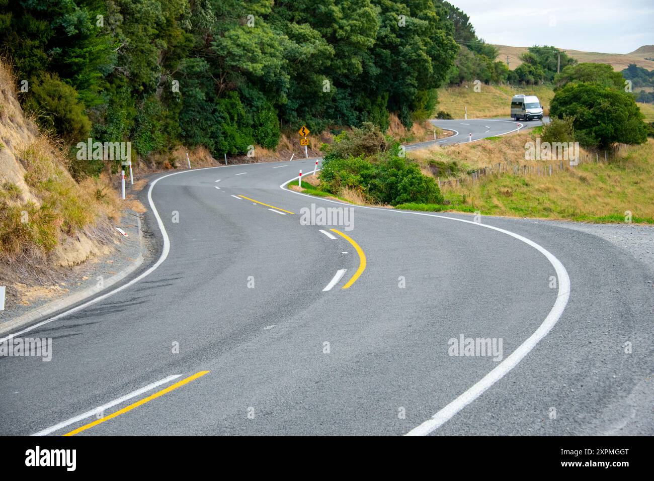 Christchurch Akaroa Road 75 - New Zealand Stock Photo - Alamy