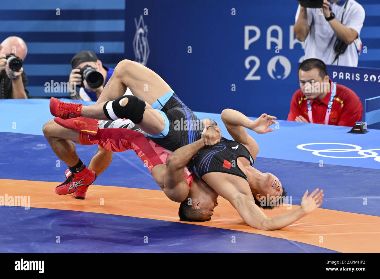 Wrestling at champ de mars arena hi-res stock photography and images ...