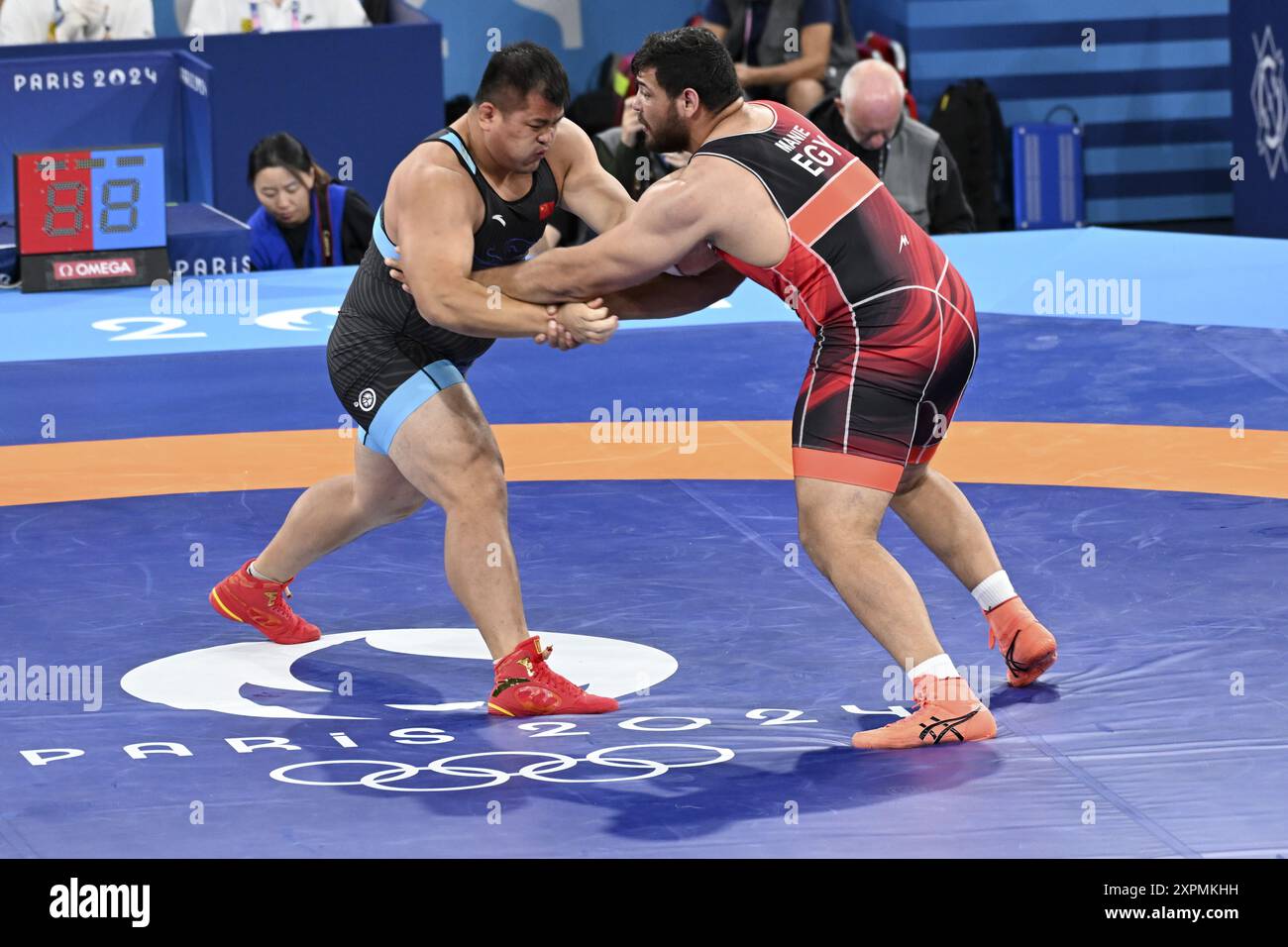 Abdellatif Mohamed (Egypt) vs Meng Lingzhe (China), Wrestling, Men's Greco-Roman 130kg Bronze ...