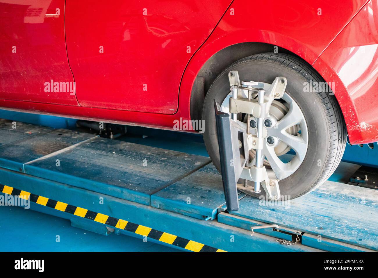 Camber adjustment alignment hi-res stock photography and images - Alamy