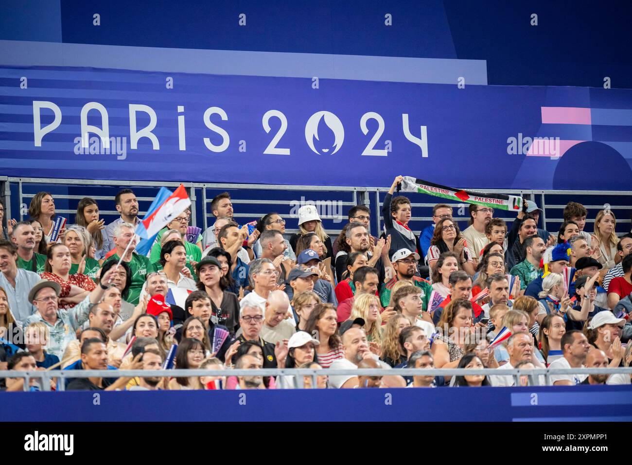 Teams win against france hi-res stock photography and images - Alamy