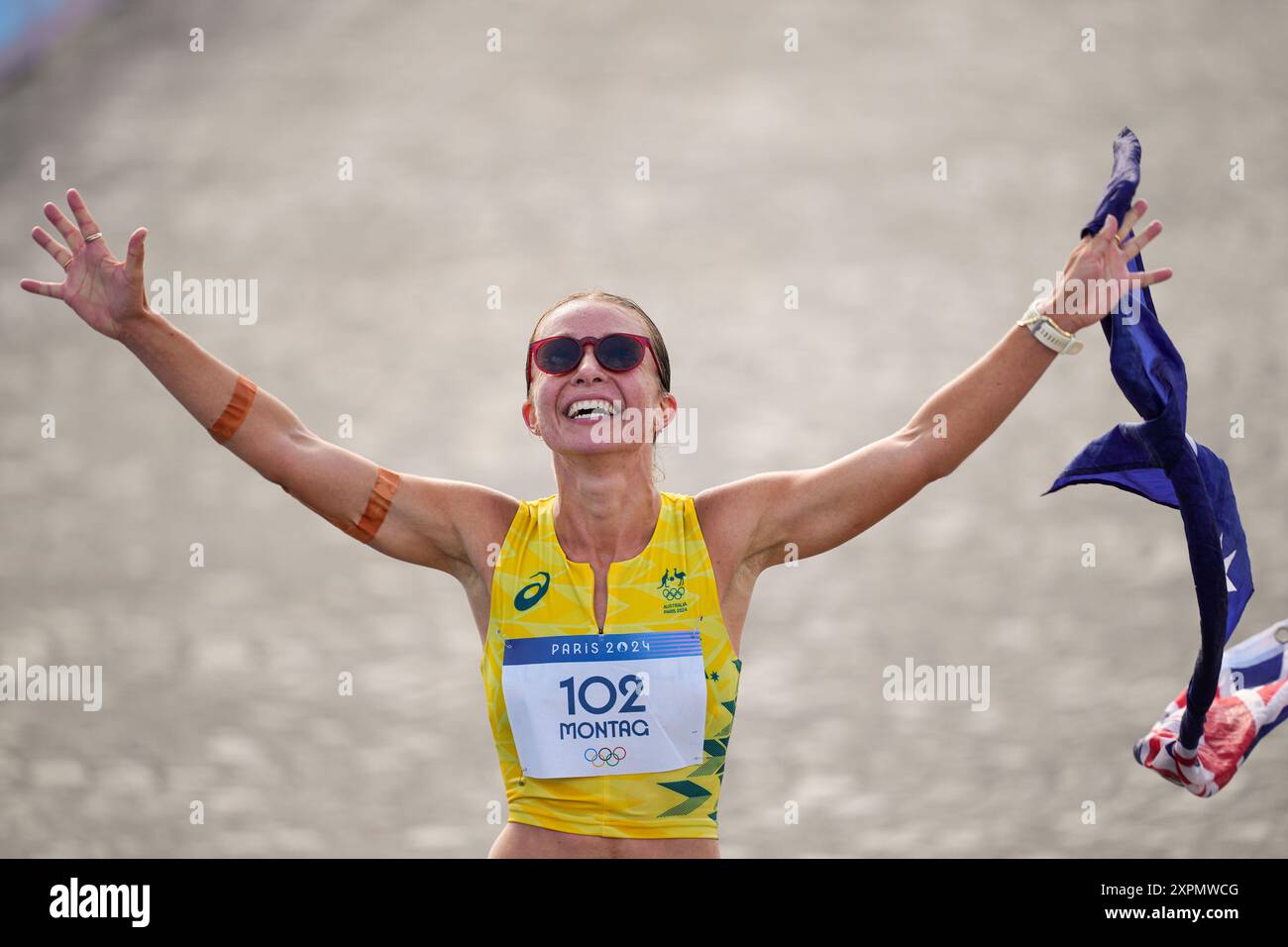 Australia's Jemima Montag celebrates after crossing the finish line at ...