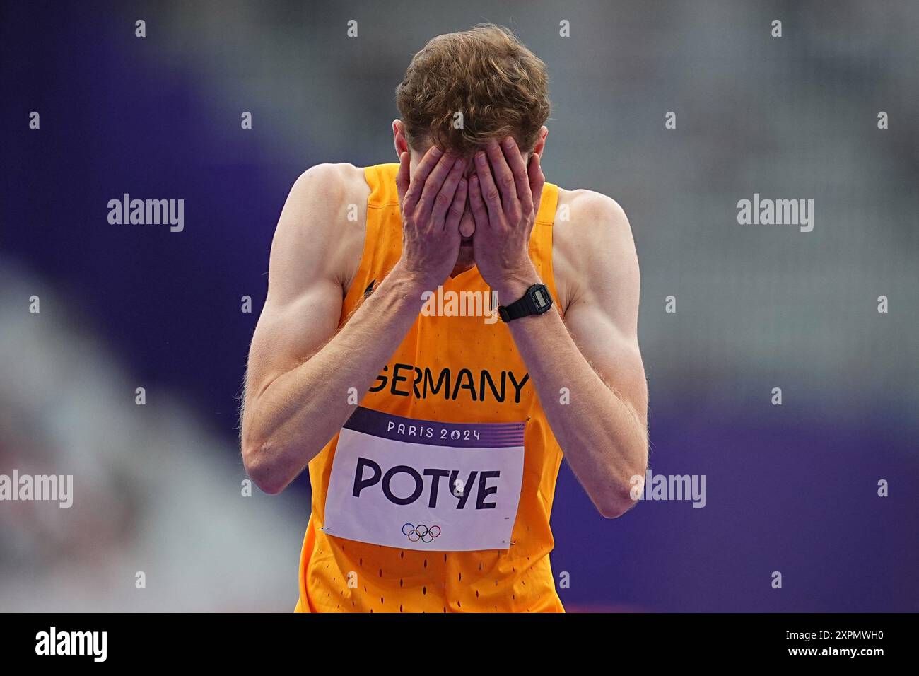 Olympic games paris 2024 high jump hi-res stock photography and images ...