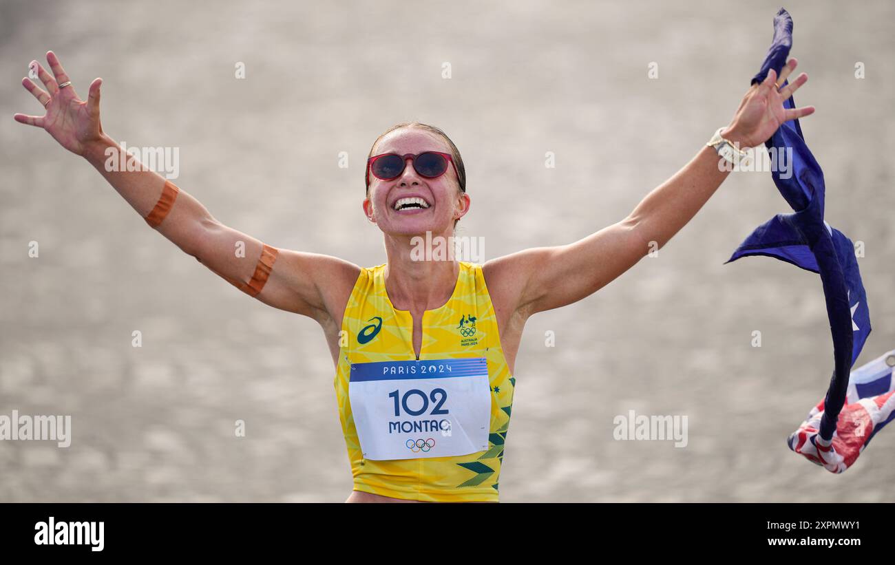 Australia's Jemima Montag celebrates after crossing the finish line at ...