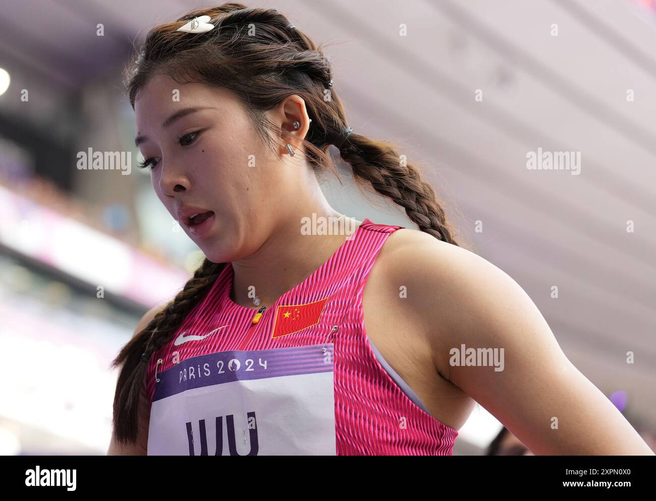 Paris, France. 7th Aug, 2024. Wu Yanni of China reacts after the women ...