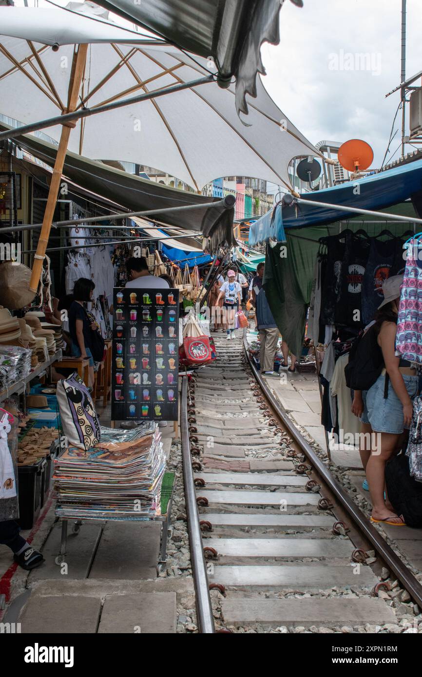 Talad Rom Hub, also known as the Maeklong Railway Market Stock Photo ...