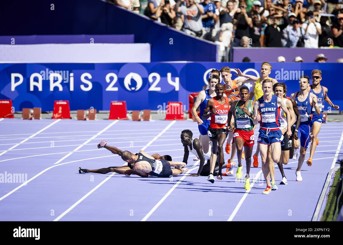 Paris, France. 07th Aug, 2024. PARIS - Mike Foppen falls during the ...