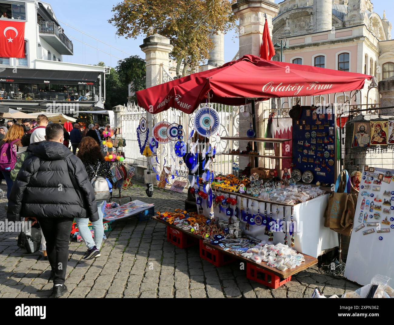 ISTANBUL, TURKEY-NOVEMBER 06,2021:Unidentified Tourists and Souvenir ...