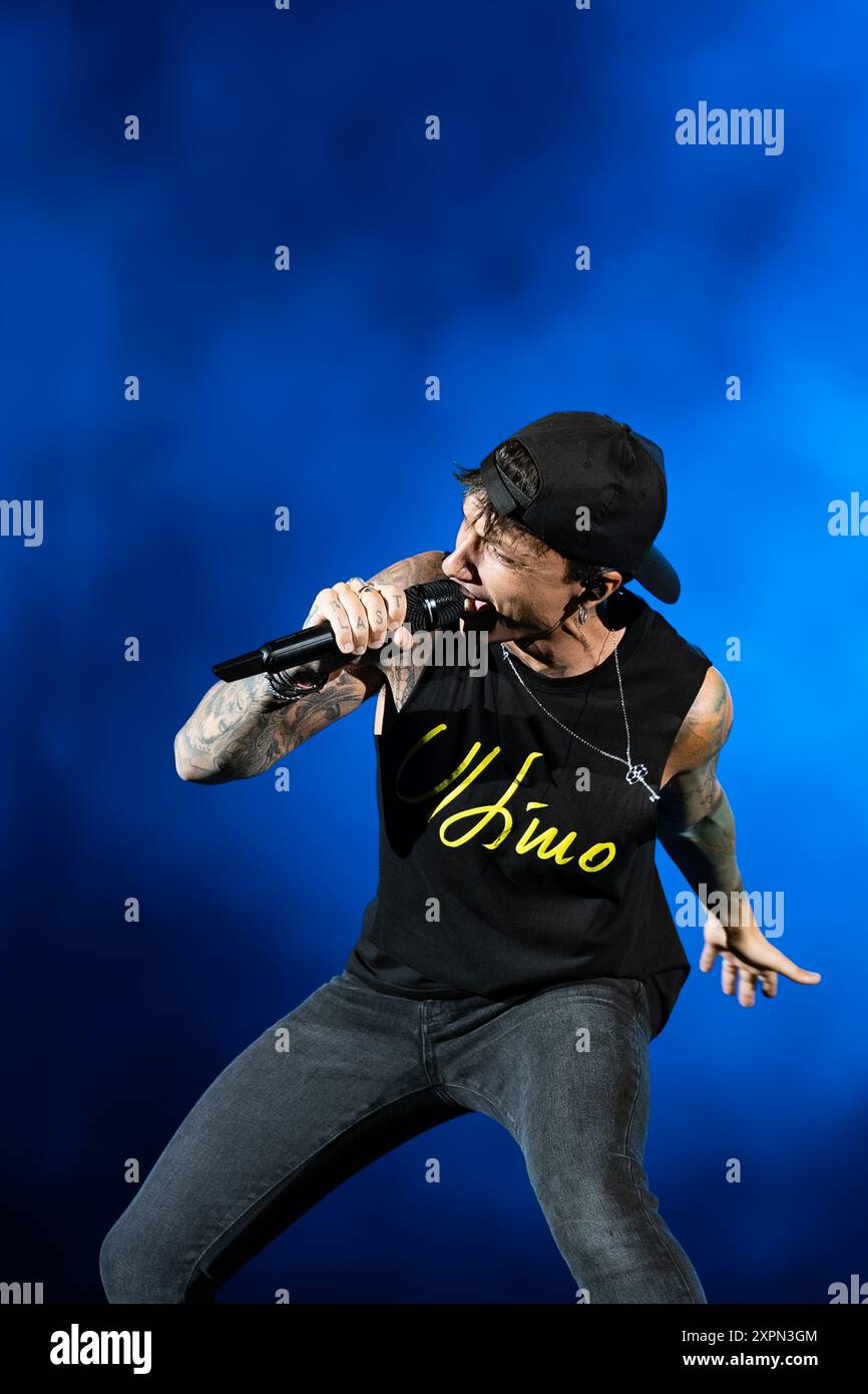 Niccolo Moriconi better known by his stage name Ultimo performs live ...