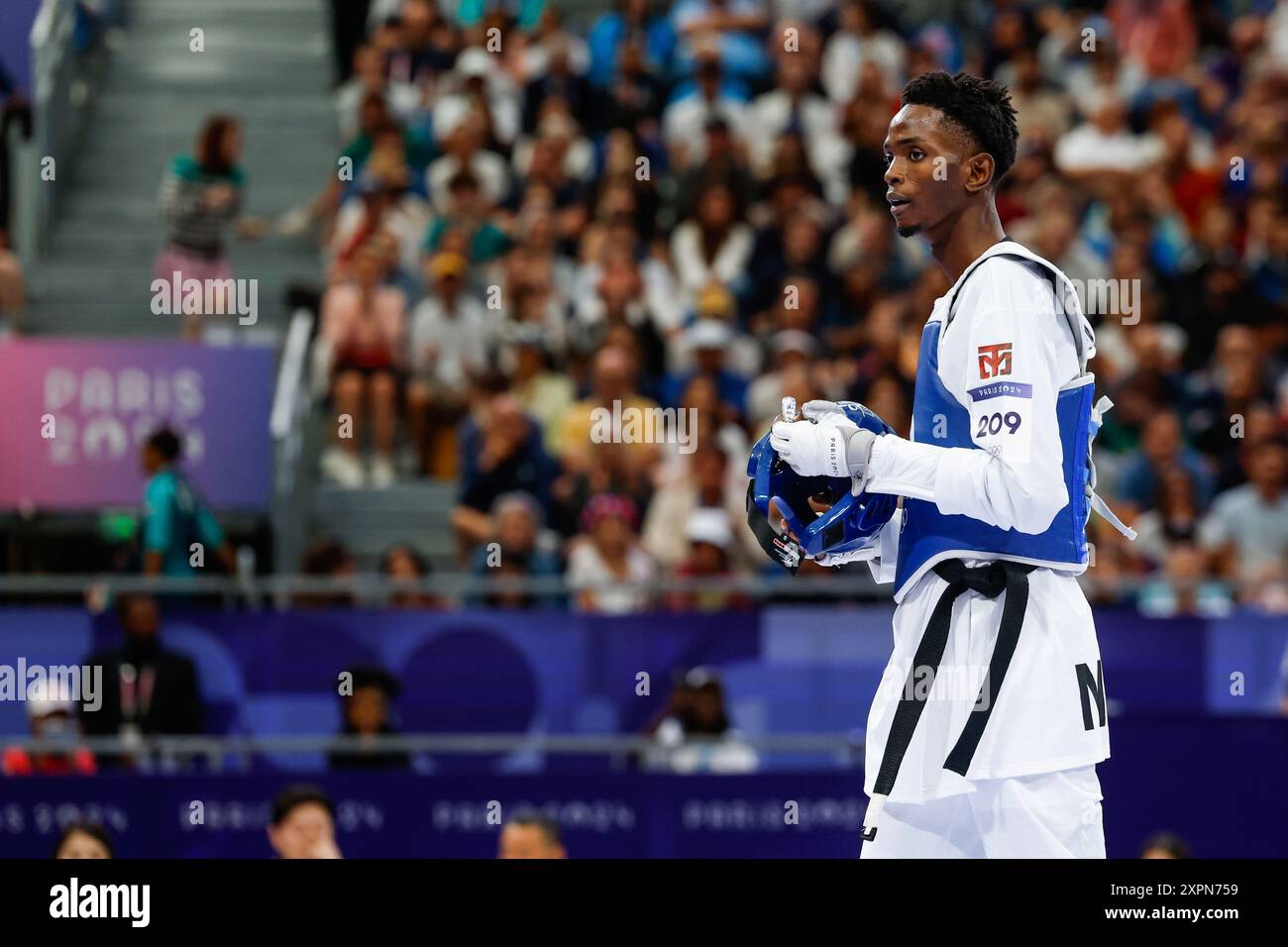 Nouridine Garba of Niger gestures against Bailey Lewis of Australia ...