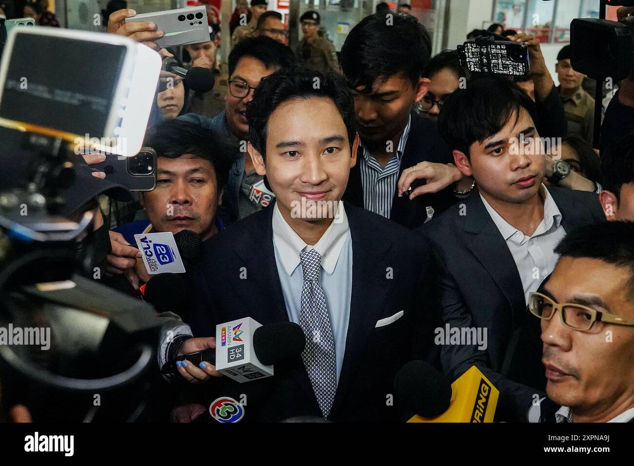 Delivers verdict hi-res stock photography and images - Alamy