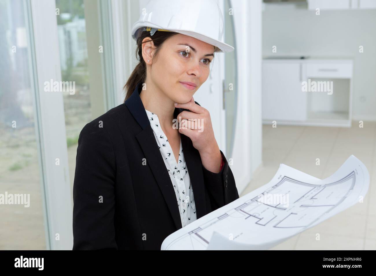 Civil engineer female desk hi-res stock photography and images - Alamy