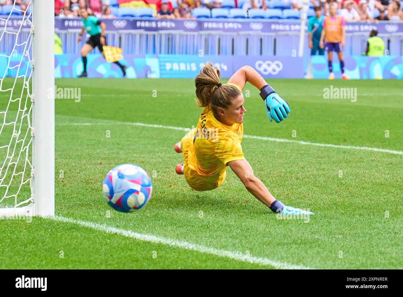 Alyssa Naeher, USA women goalkeeper Nr. 1 at the women Olympic ...