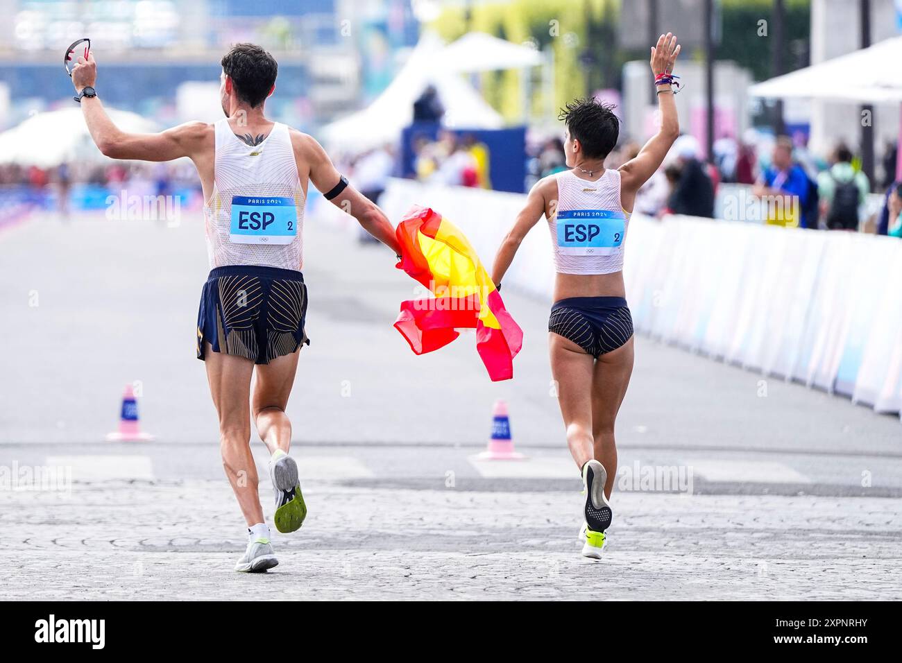 Maria Perez and Alvaro Martin of Spain celebrate the gold medal during ...