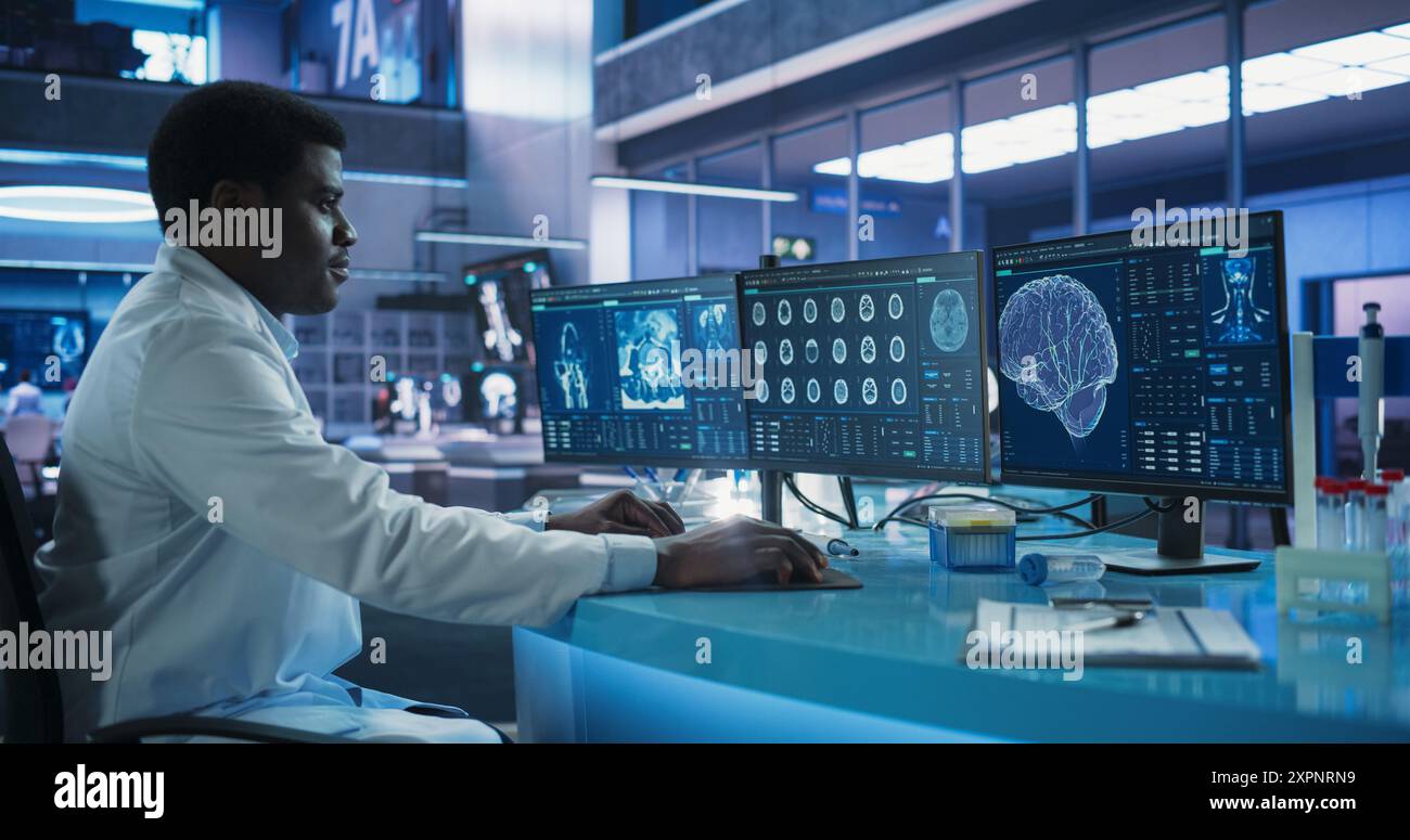 African american neurosurgeon hi-res stock photography and images - Alamy