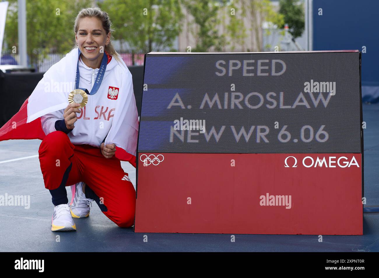 MIROSLAW Aleksandra of Poland DENG Lijuan of People's Republic of China ...