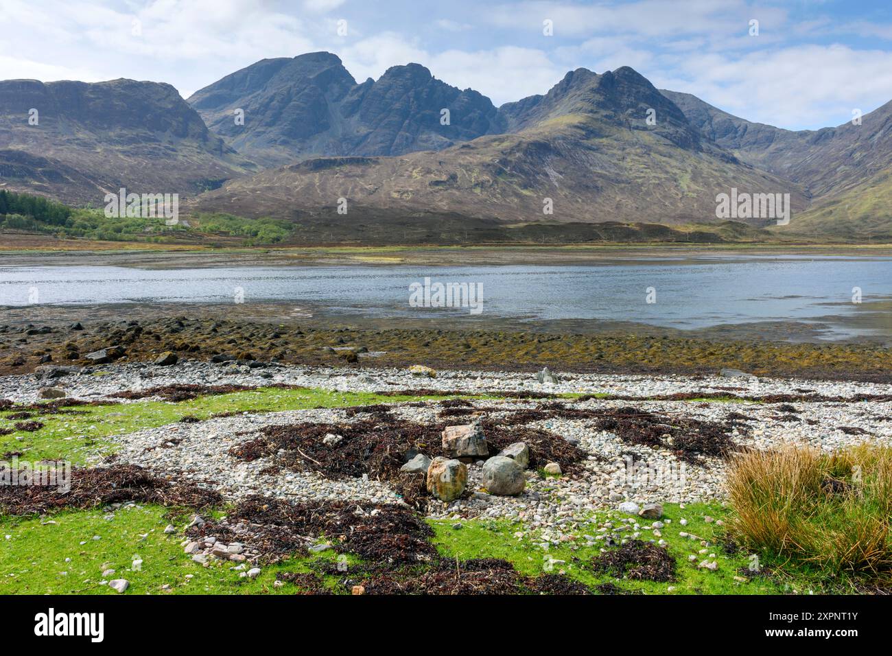 The peaks of Bla Bheinn (Blaven), Clach Glas and Garbh Bheinn, over ...