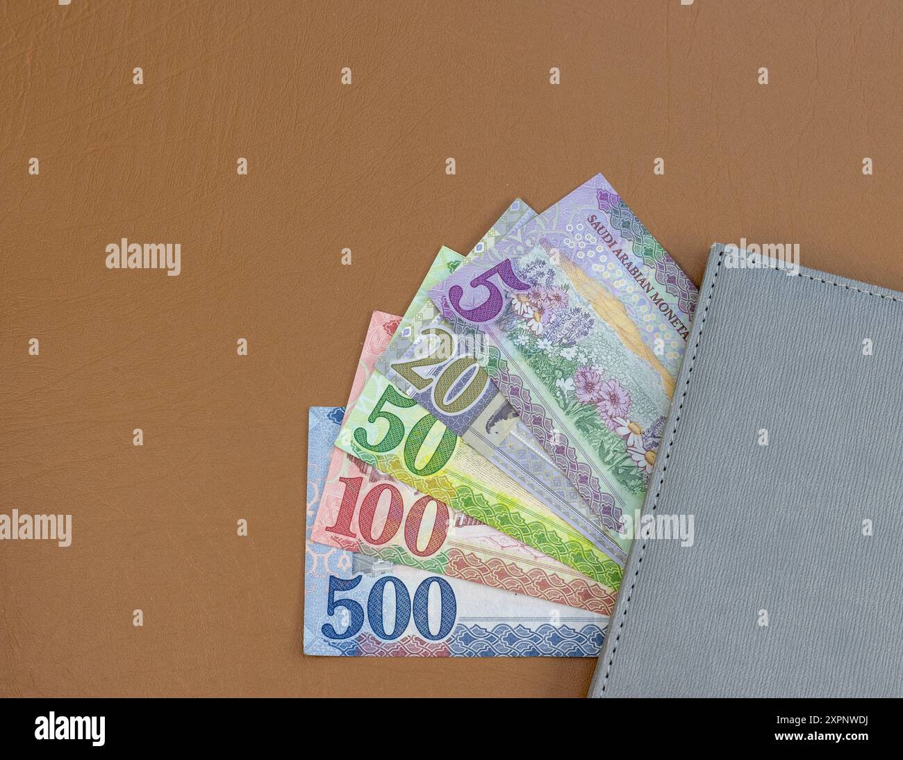 500 riyals hi-res stock photography and images - Alamy