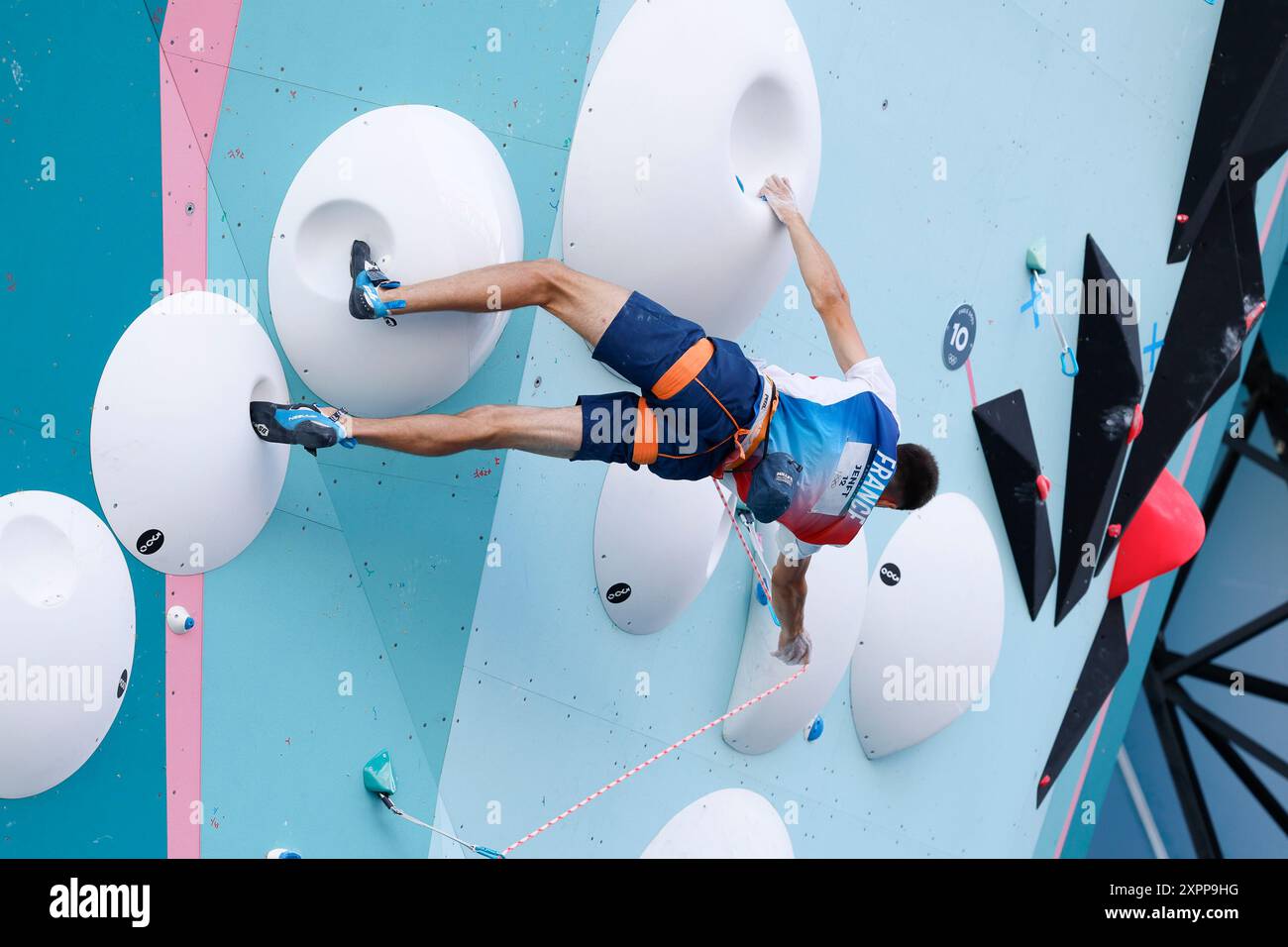 JENFT Paul of France Sport Climbing Men's Boulder & Lead, Semifinal ...