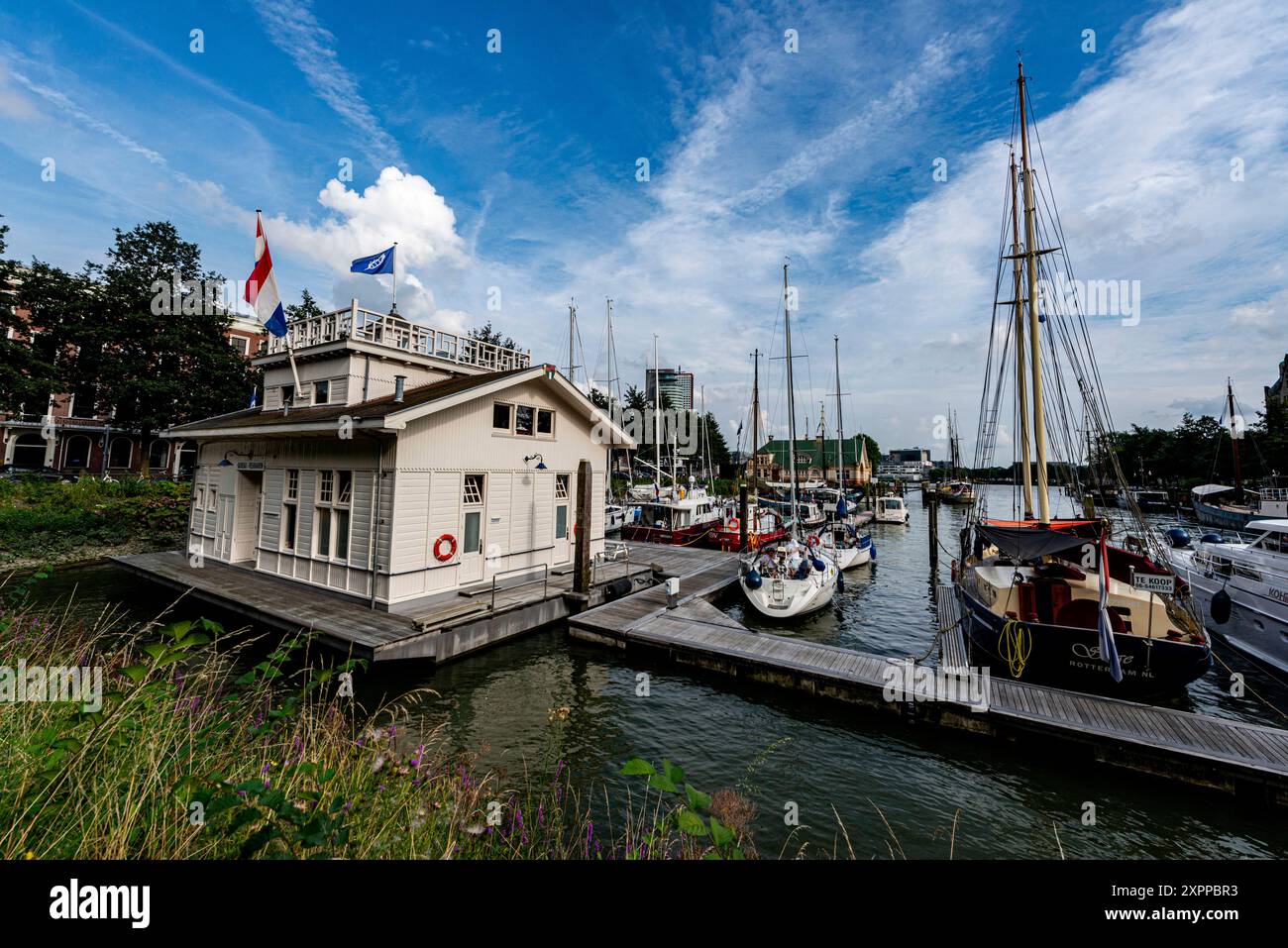 Marina at Veerhaven Veerhaven Marina at West Square inside a Beautifull ...