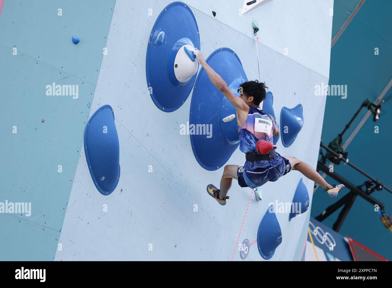 ANRAKU Sorato of Japan Sport Climbing Men's Boulder & Lead, Semifinal ...